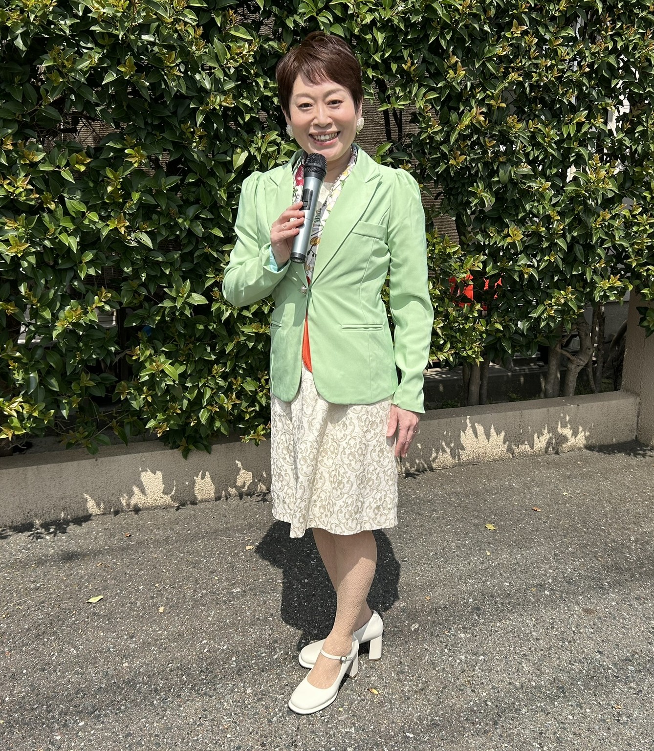 講師プロフィール | 印象UP接客研修・話し方ブランディング